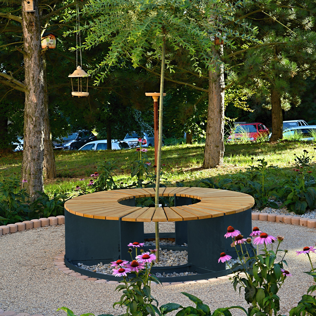 Multifunctional Tree Surrounds Archives - GreenBlue Urban